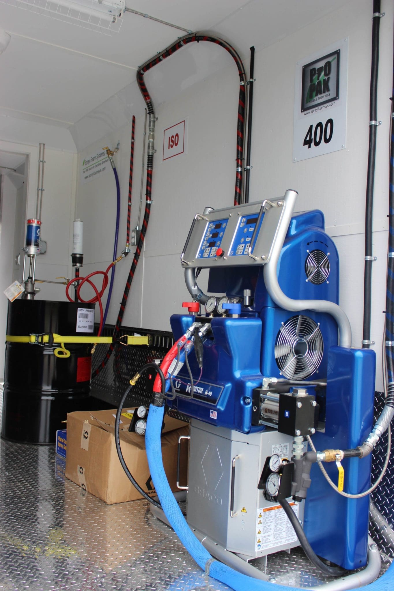 SFS ProPAK400 Premier Roofing & Coatings Mobile Spray Foam Rig - Spray ...